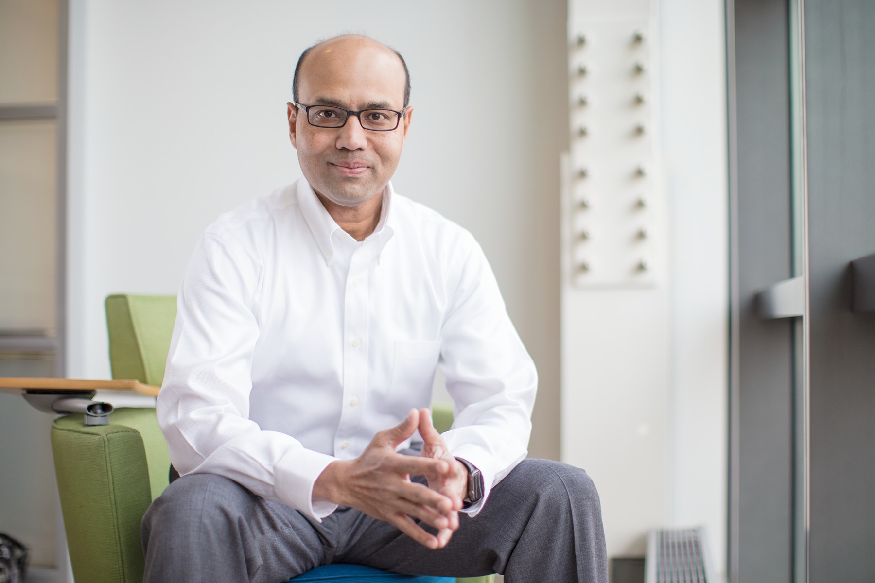 Enterprise IT moves forward — cautiously — with generative AI | CIO