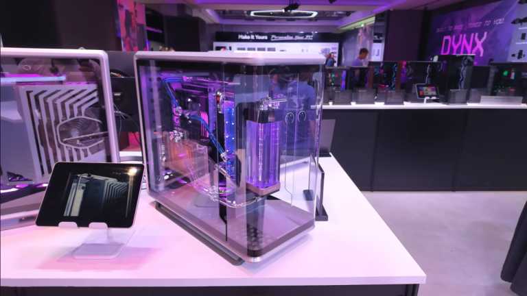 컴퓨텍스 2025 현장을 놀래키다…독특한 PC 케이스 5선 | ITWorld