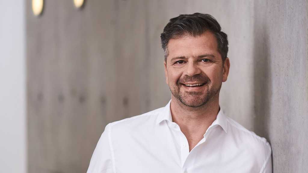 Fabian Hirsch ist neuer VP Sales DACH beim IT-Security-Dienstleister ...
