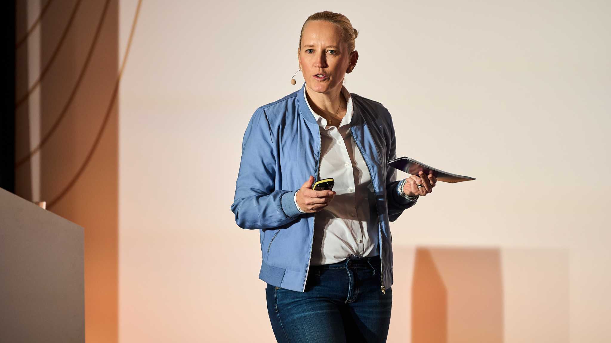 Wie IAV zur "AI-infused Company" wurde | CIO DE